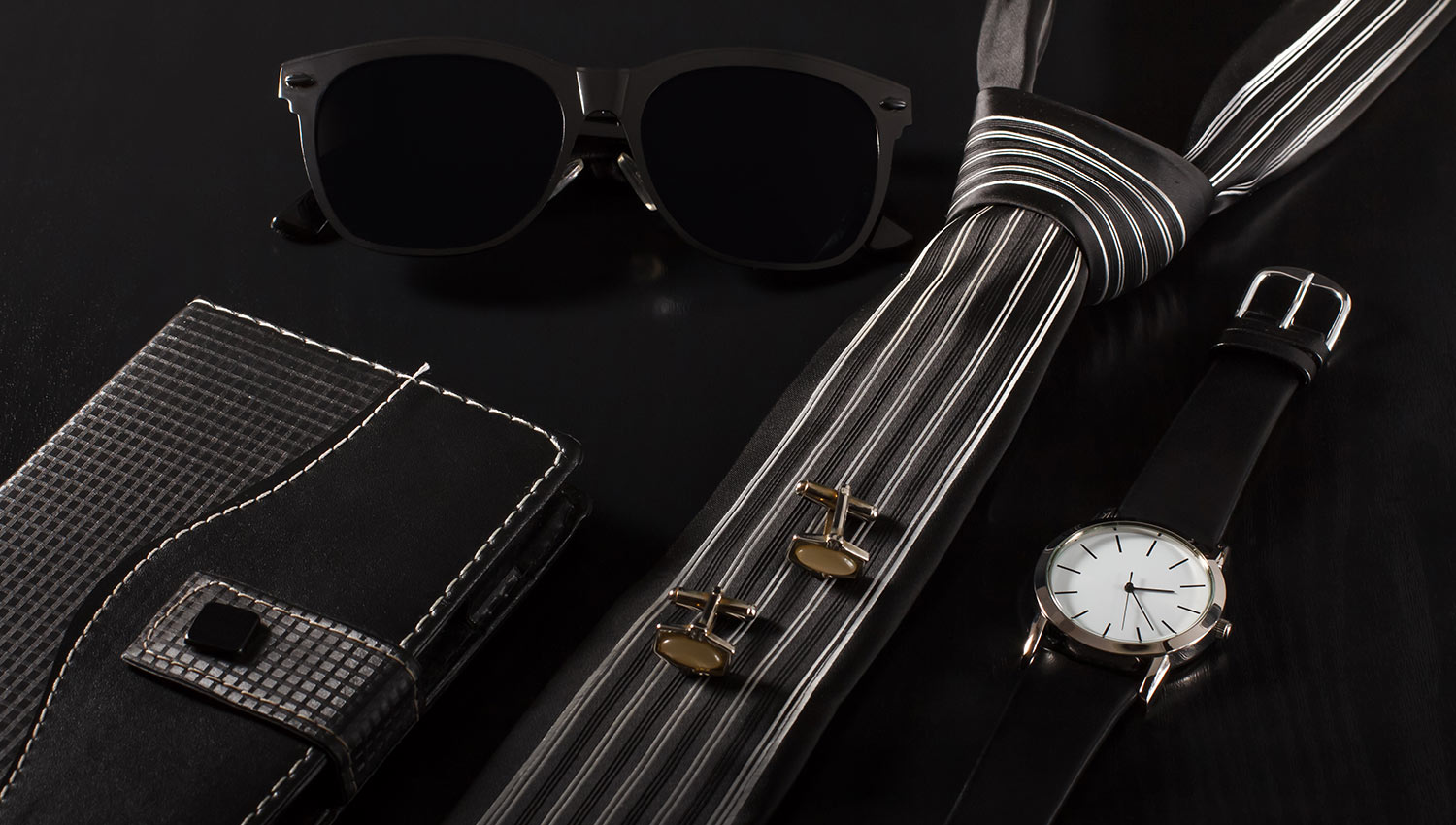 Unlocking the Magic of Perfect Birthday Gift Ideas - Birthday Wishes AI