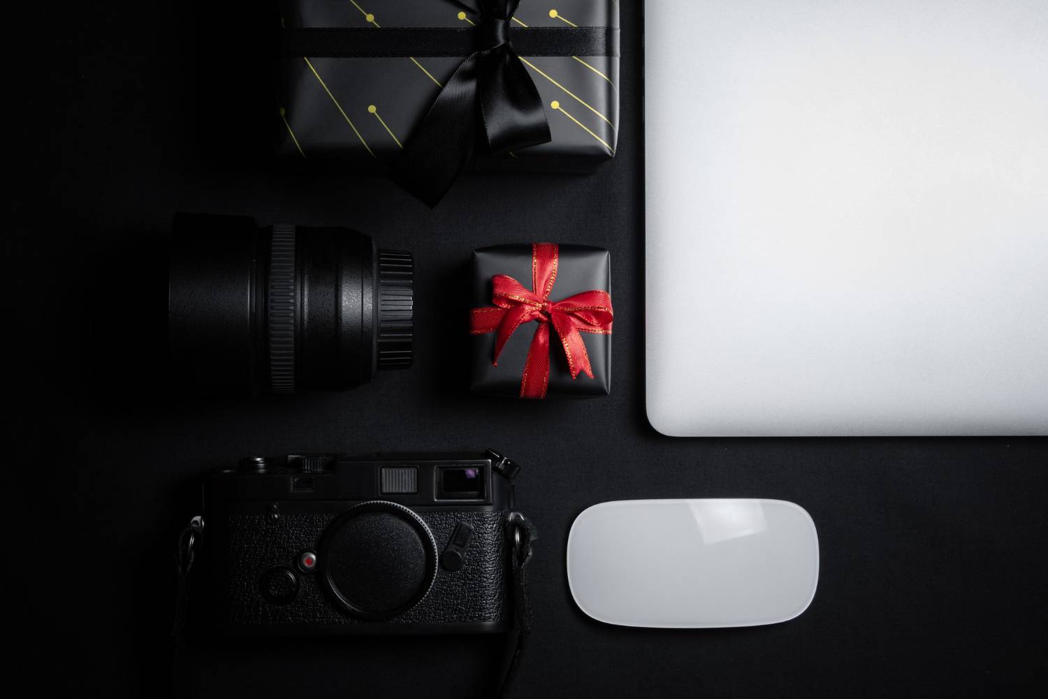 Gift Ideas for Influencers and Content Creators - Birthday Wishes AI
