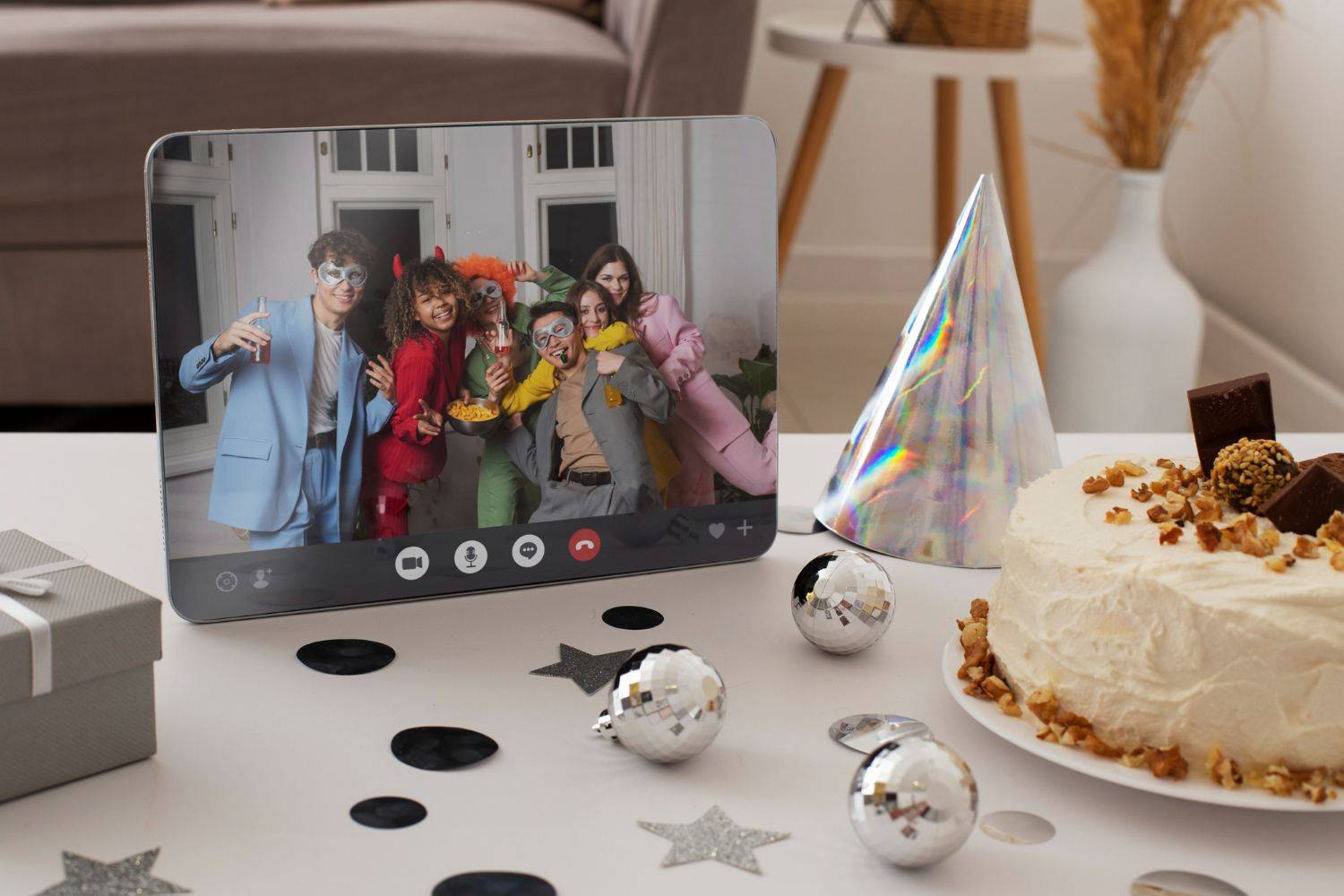 Digital Birthday Wishes: Evolution of Modern Birthday Greetings ...